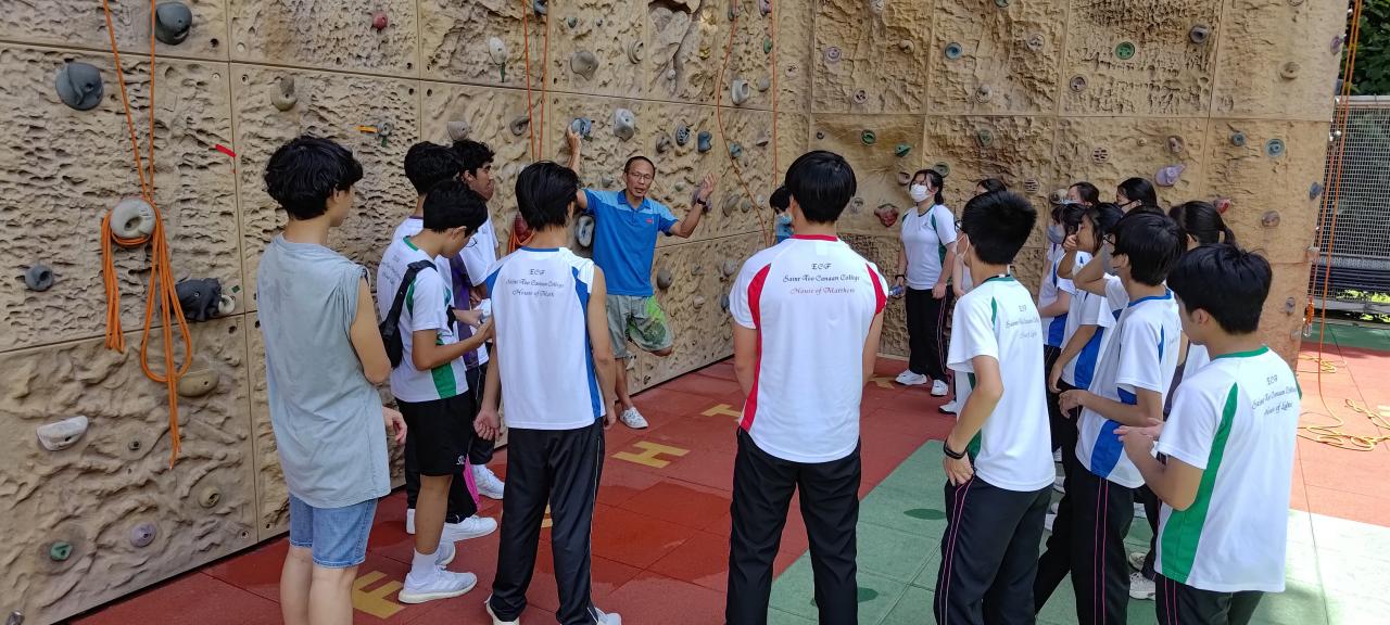 Certificate Training Course in Rock Climbing | ECF SAINT TOO CANAAN COLLEGE